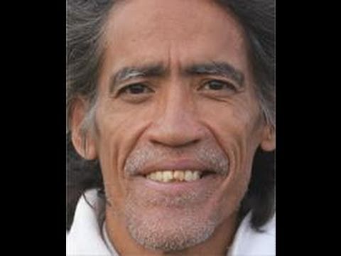 Homeless Man With Golden Radio Voice Gets Famous Overnight